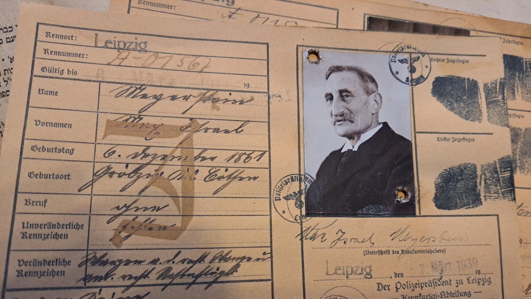 ID card of Max Israel Meyerstein - JMORE